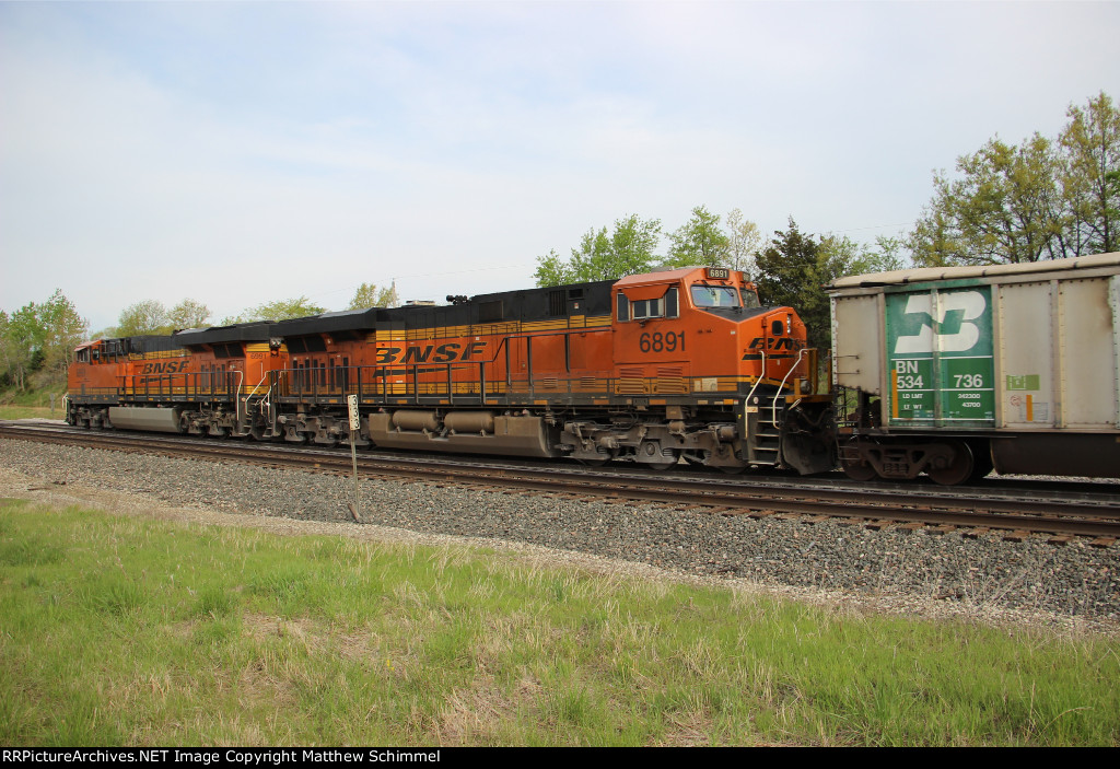 BNSF 6891